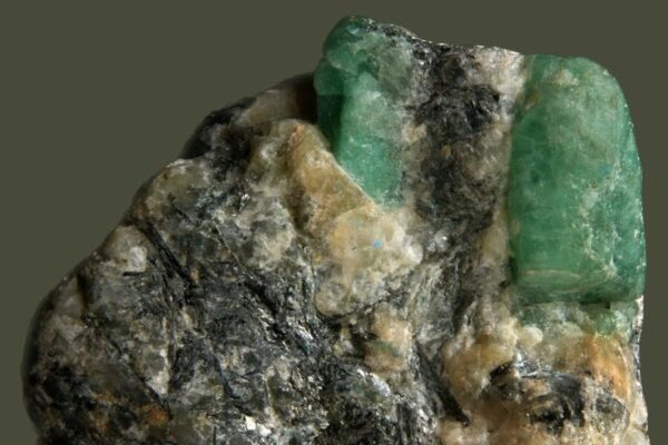 19 Best Spots for Gem Mining in Alabama in 2025
