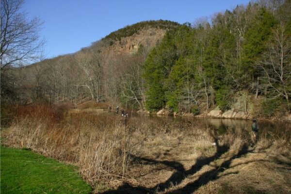 26 Sure Spots To Find Crystals in Connecticut in 2025