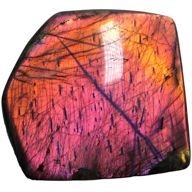 Larvikite vs Labradorite - How To Tell Them Apart (With Photos)