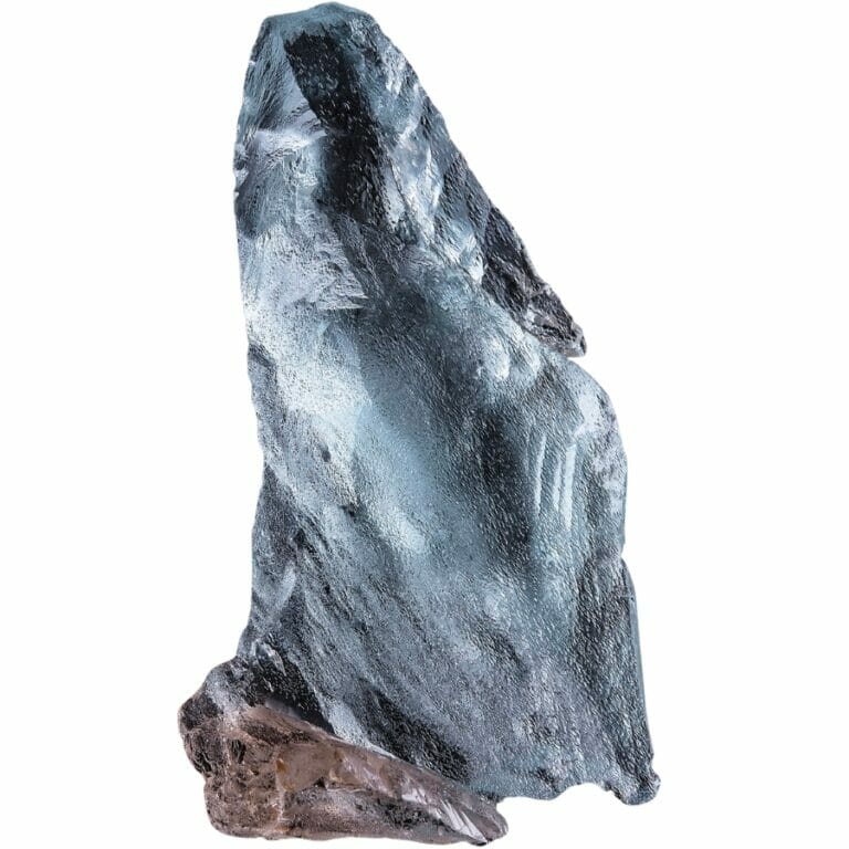 How Experts Tell the Difference Between Real and Fake Topaz