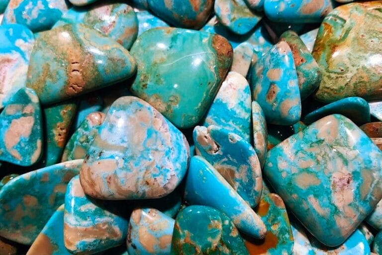 13 Legit Spots To Find Turquoise In Arkansas In 2025