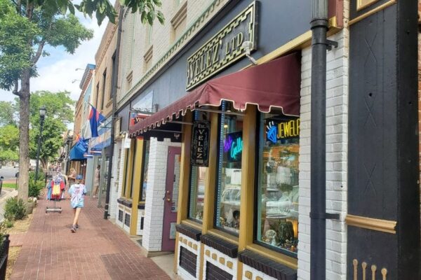 11 Verified Areas To Find Turquoise in Colorado in 2025