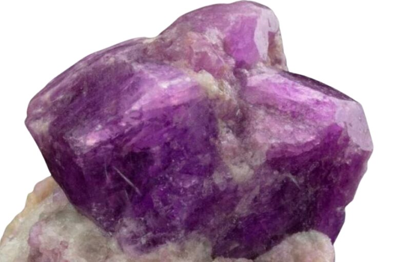 18 Brilliant Purple Gems, Minerals, Stones and Rocks (Photos)