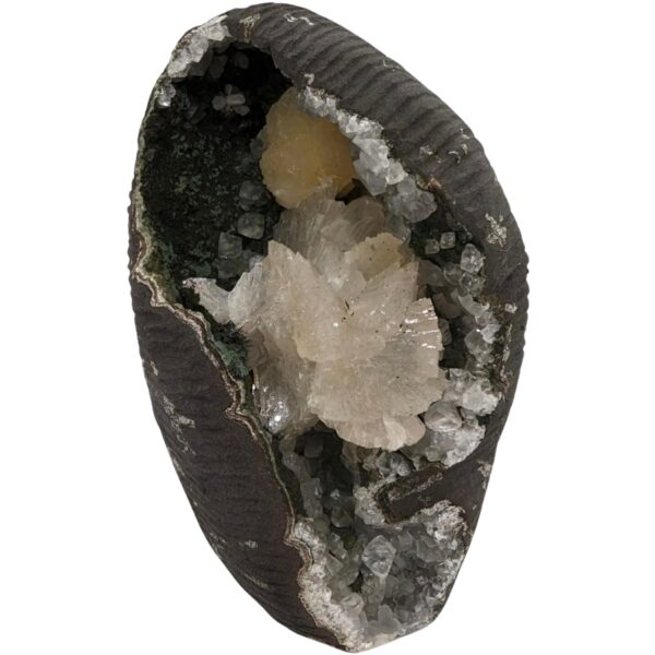 The 26 Different Types Of Geodes (With Photos)