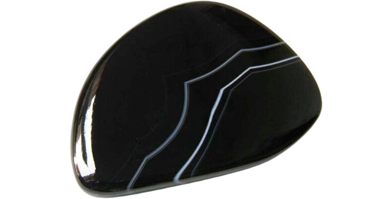 The 12 Different Types Of Onyx (With Photos)