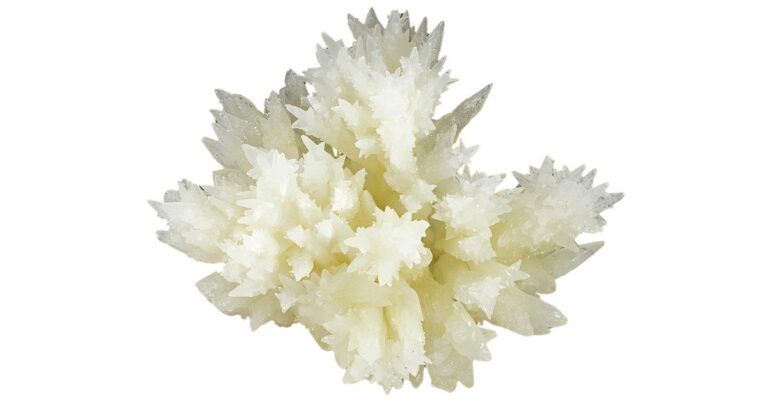 The 12 Different Types Of Calcite (With Photos)
