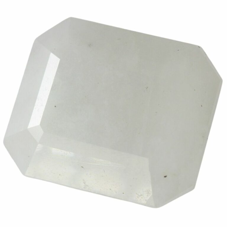 The 7 Different Garnet Colors And Types (With Photos)