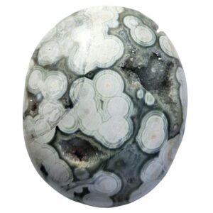 11 Stunning Ocean Rocks, Gems, Crystals (Photos Included)