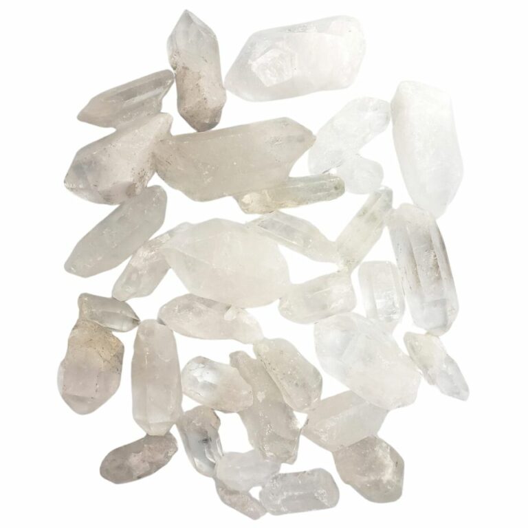 The 9 Valuable Crystals and Stones You Can Find on the Beach